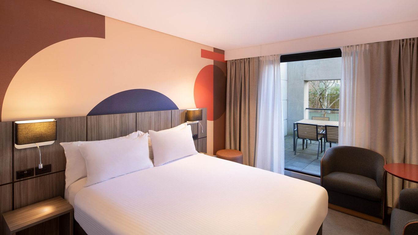 ibis Styles Sydney Central, Sydney | HotelsCombined